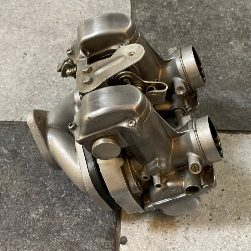 2023002 Dual Mikuni’s with Sudco manifold (SOLD!) – DBBP Shop